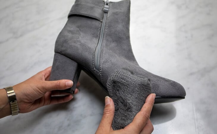 How to Clean Suede Shoes